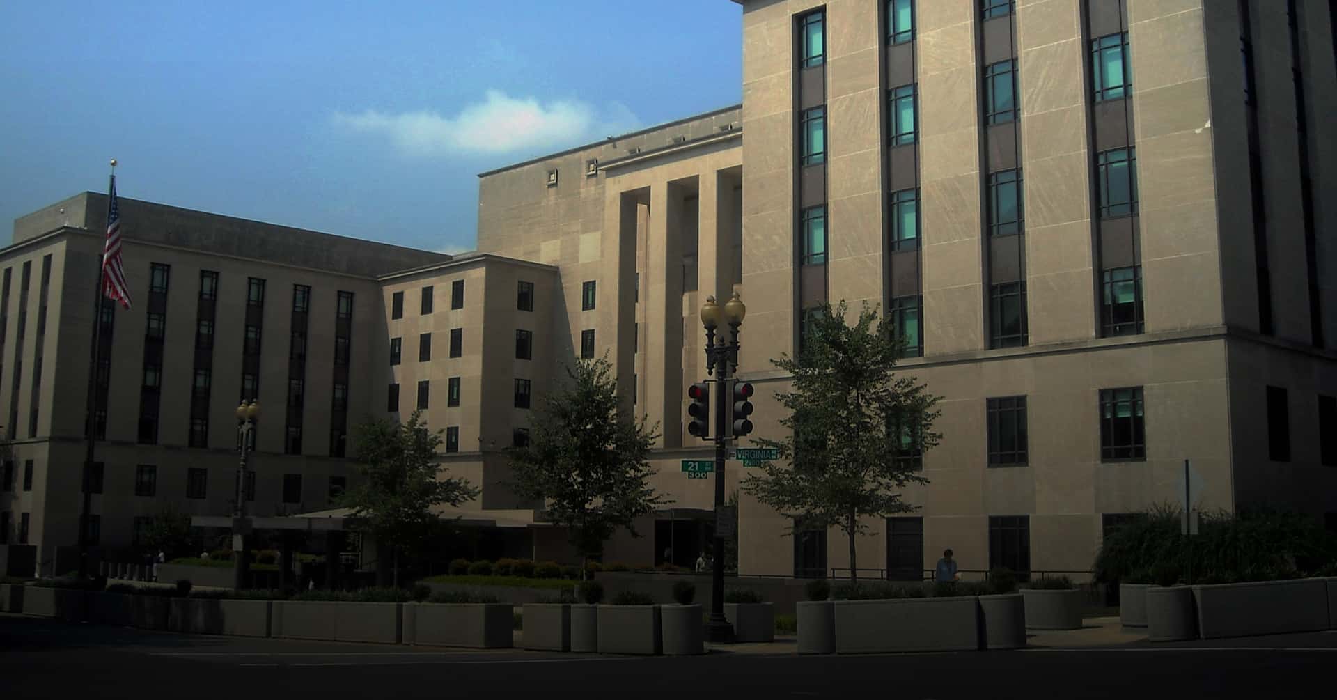 Contract Mechanisms – ME&A